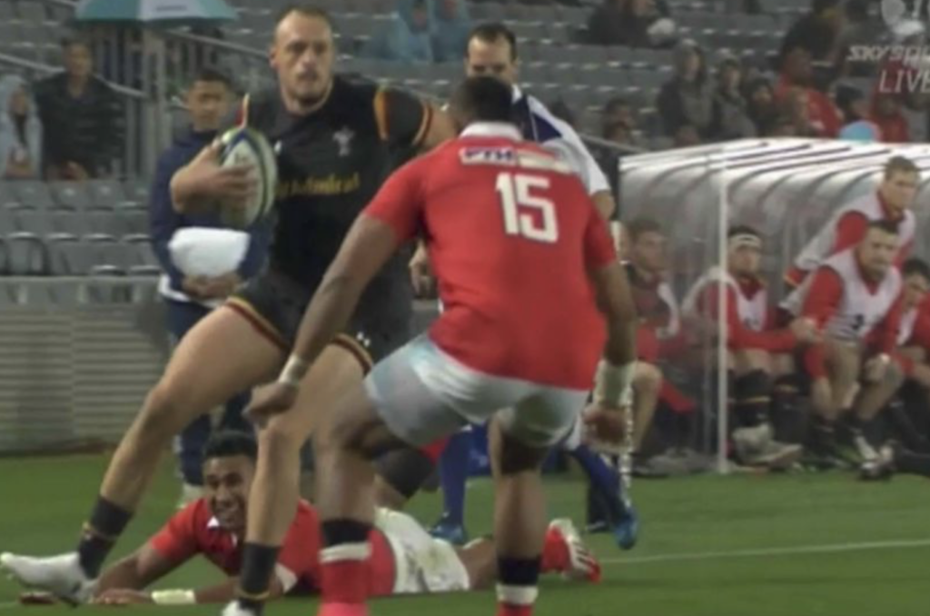 THE FULLBACK POSITION – SIX DEGREE SPORTS